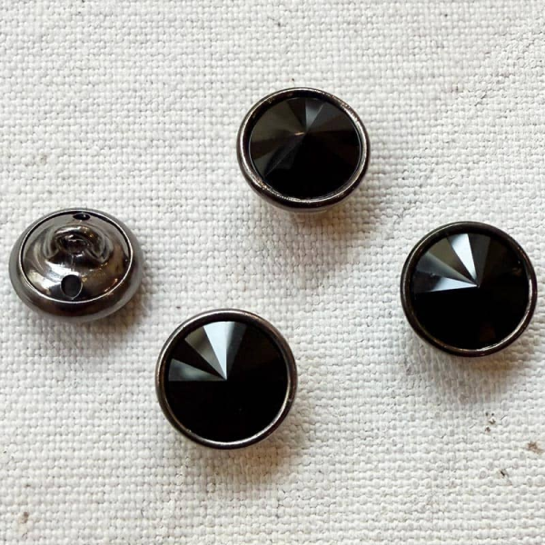 Beautiful Small Shiny Black Jewel Button 10mm - Buttons Paradise